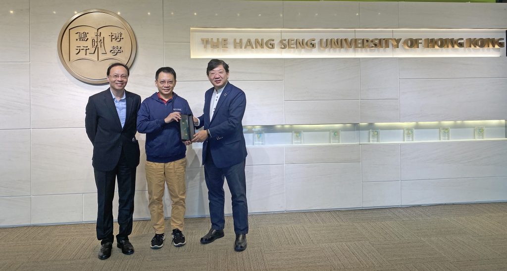 Visit from Dr Lam Kin-chung - The Hang Seng University of Hong Kong